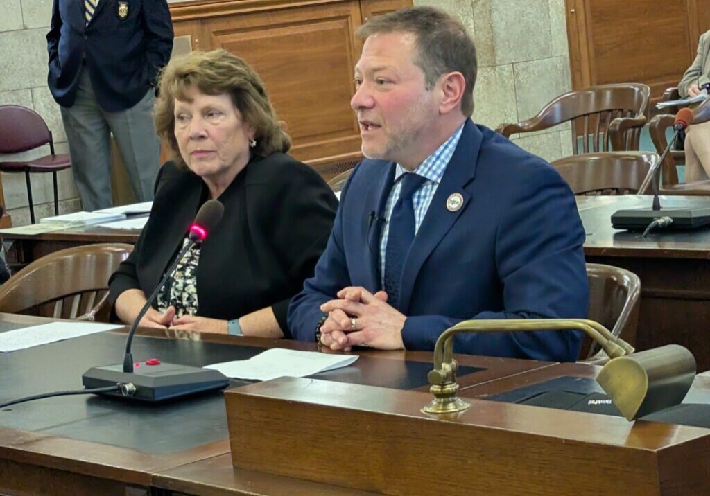 Member engagement leads to legislative wins - New Jersey Education ...